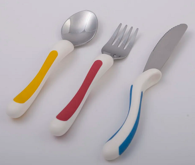 Supporting your child to use cutlery - Keeping Me Well